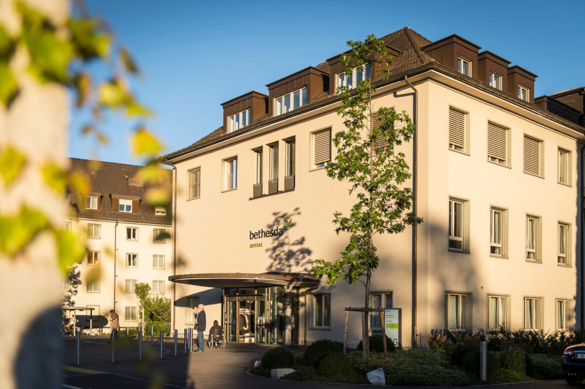 Arrival, site plan and parking facilities | Bethesda Spital Basel ...